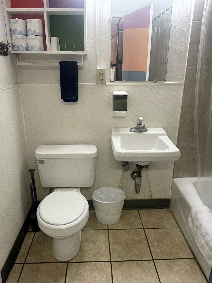 Female Only Dorms Colorado Springs Hostel - Book Now!