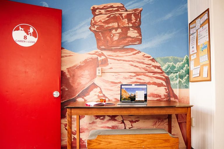 Find Your Home Away From Home: Youth Hostel CO - Book Today!